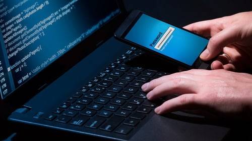 Waspada, Berikut Ciri-ciri Handphone Anda Disadap - Media Fakta9